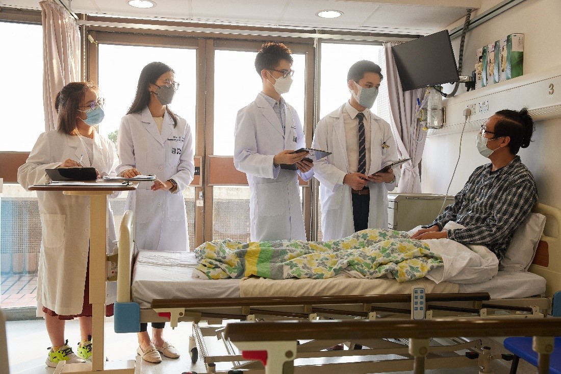 Capstone Projects - Pharmacy Collaborative and Experiential Learning Hub